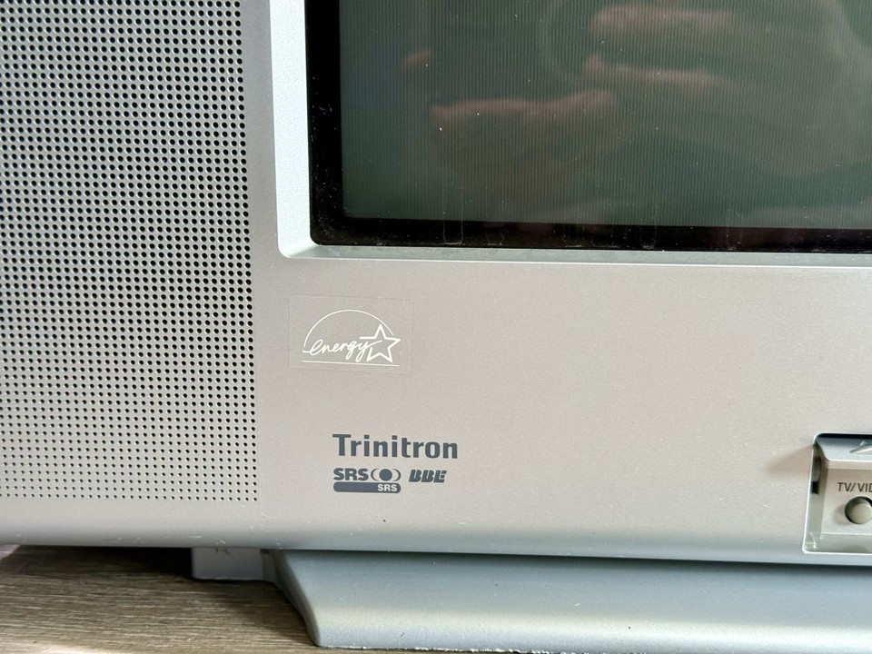 Sony Trinitron WEGA KV-27FS120 CRT 480i Television 27” Retro Gaming TV ...