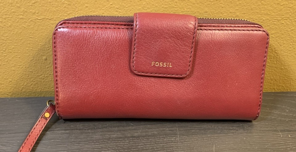 Fossil Madison Zip Clutch Red Wine Leather Wristlet Wallet Designer ...