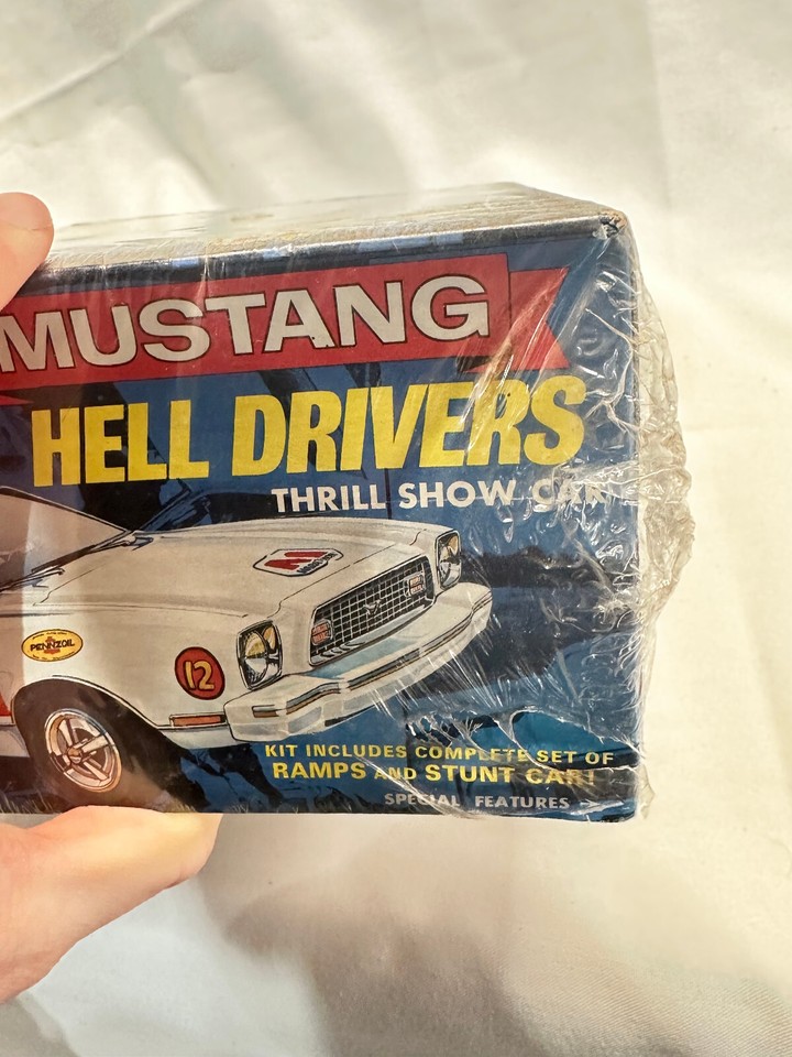 Mustang Hell Drivers Show Car Vintage Model Kit By AMT 1/25th Scale | eBay