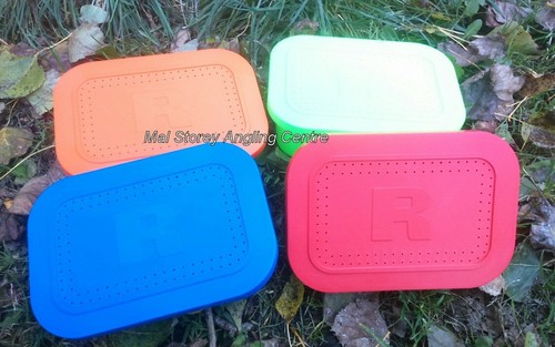 Ringers Bait Boxes tubs 1 pint Blue / Orange / Green / Red - x 3 Boxes ...