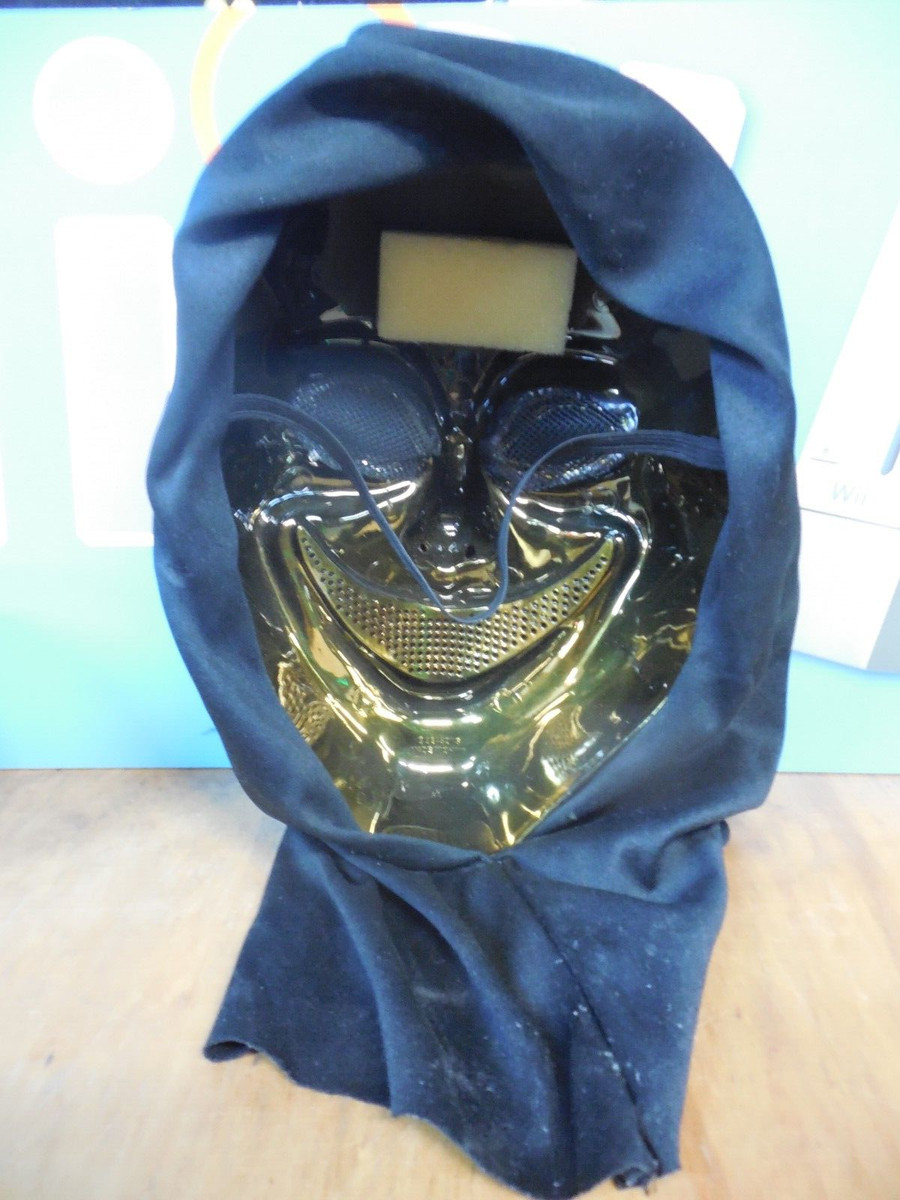 Gold Faceless Mask