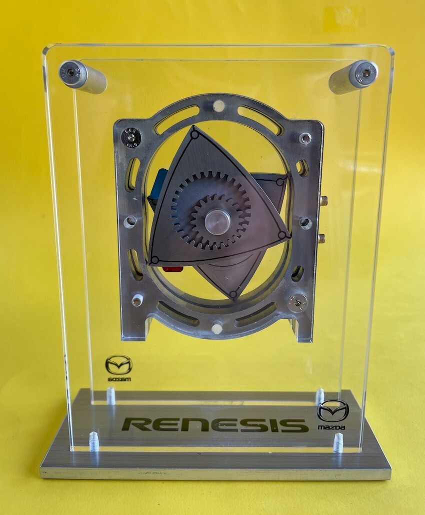 Mazda RX8 Renesis Wankel Moving Engine ornament model Official Launch ...