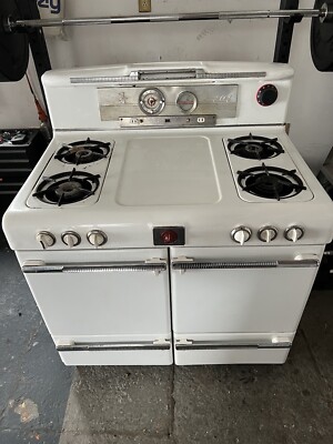 Stoves - Magic Chef Antique Stove