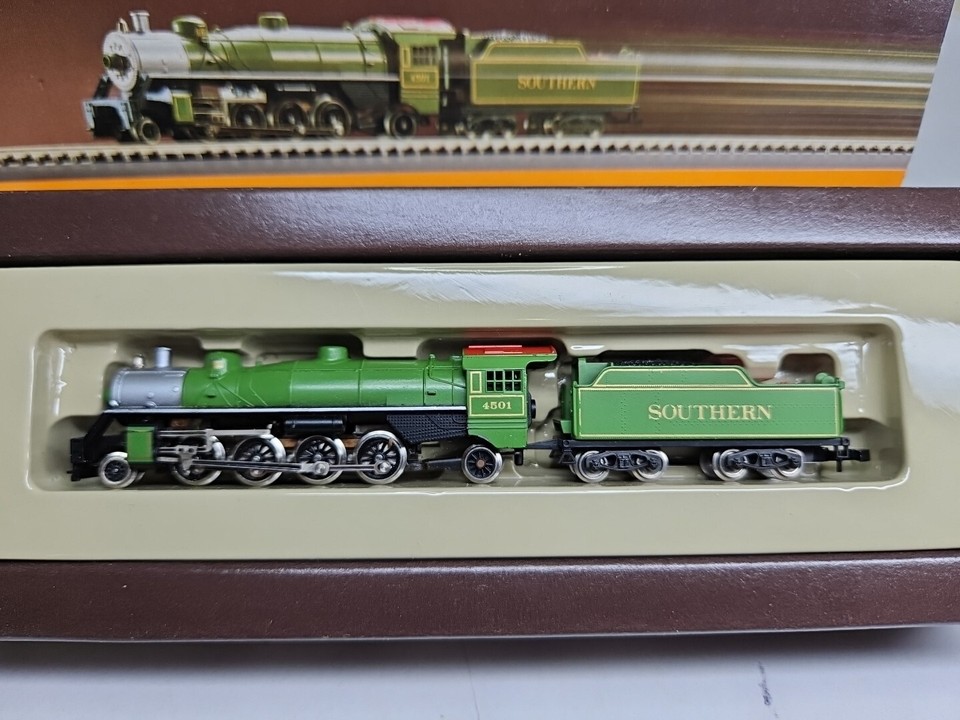 Z Scale Marklin 8807 2-8-2 New 5 Pole Motor Steam Locomotive Original ...
