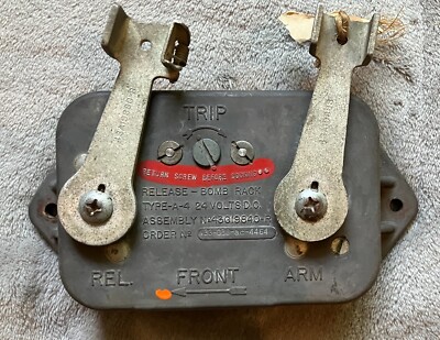 WW2 Release Bomb Rack Type A-4 B-17 B-24 B-26 B-25 | eBay