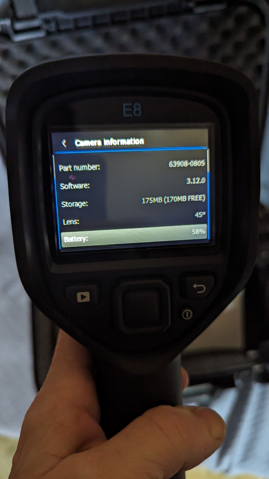 FLIR E8 XT WiFi THERMAL IMAGER CAMERA IR FLIR-E63900 2 Batteries ...