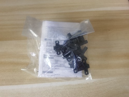 10PCS New Panasonic PM-T65 UPMT65 Photoelectric Sensors Brand #PAN#HL ...