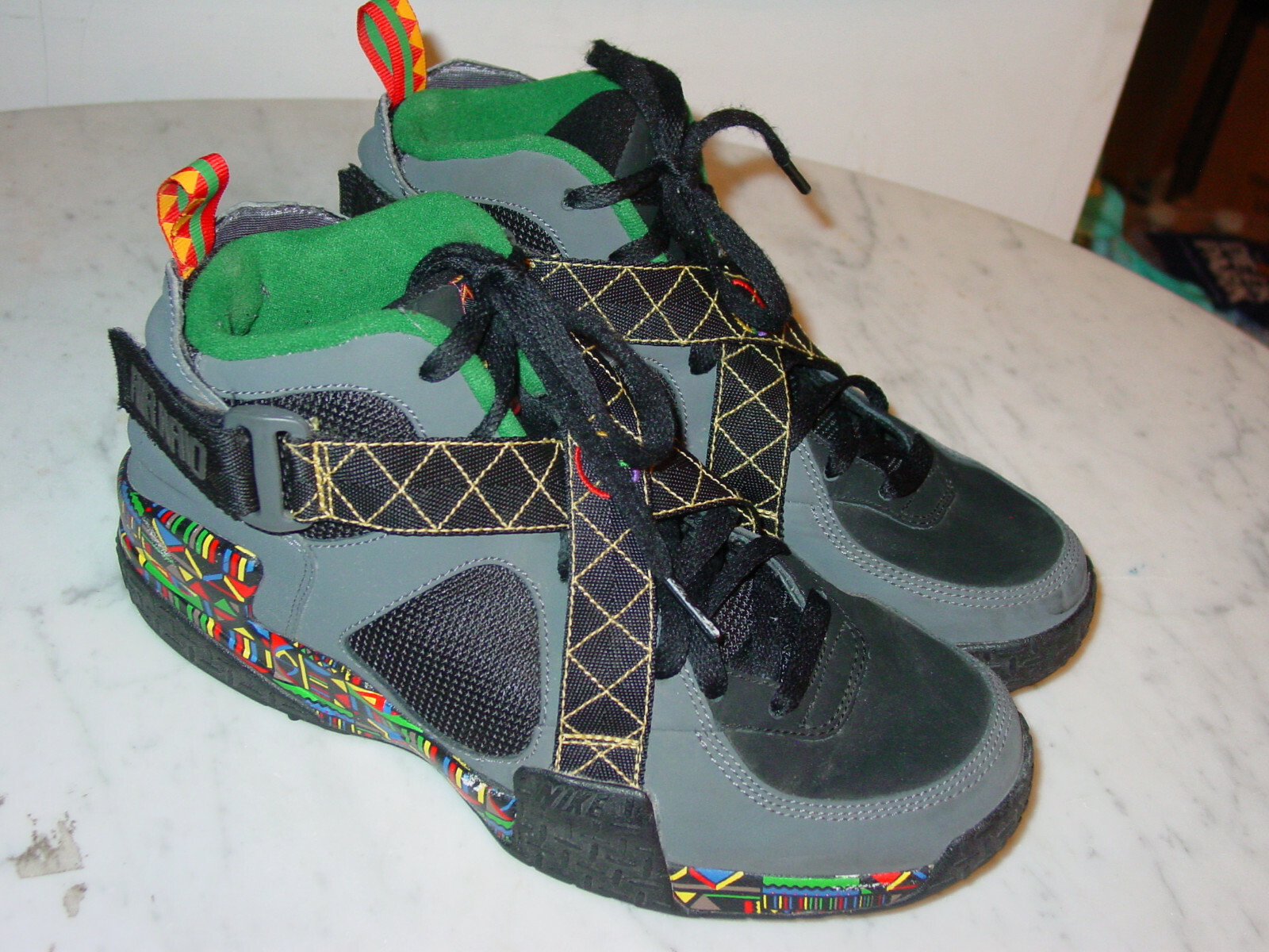2014 Nike Air Raid "Peace" Black/Dark Grey/Pine Green… - Gem