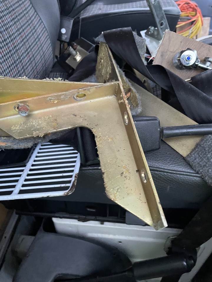 Talbot Express / Fiat Ducato Rear 3 point Seatbelt Kits | eBay UK