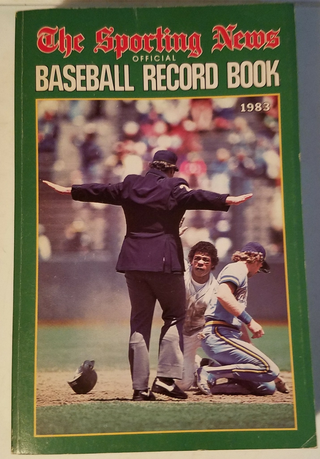 1983 OFFICIAL BASEBALL RECORD BOOK - RICKEY HENDERSON COVER | eBay