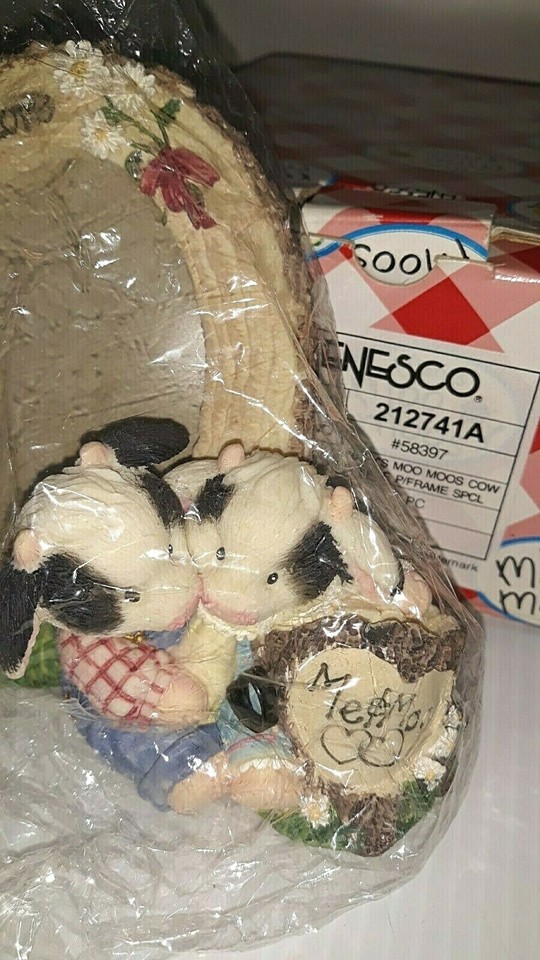 Mary's Moo Moos Cow Figuring Me & Moo Love Heart Couple photo Frame ...