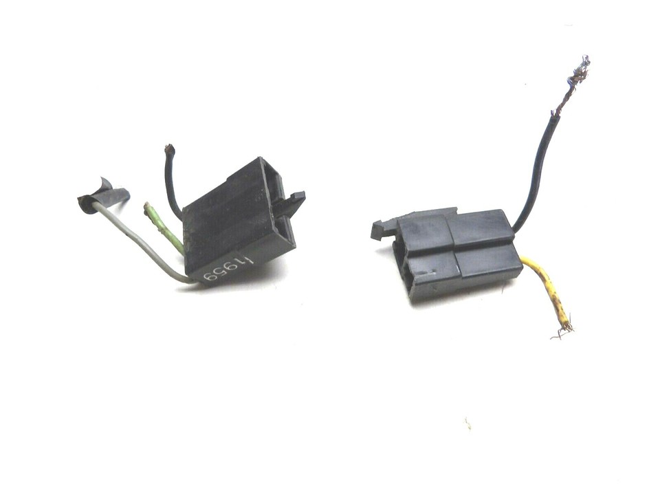 1980s X Body GM 70HFP1 Delco AM FM Slide Bar Radio Plugs For Model ...