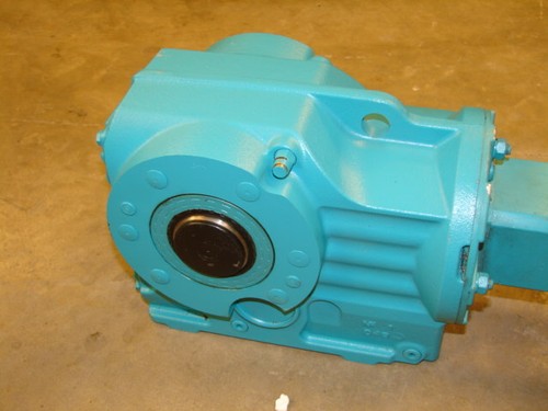 SEW-EURODRIVE KH57/RDS56H/TF/SM11 SERVO MOTOR W/GEARBOX 400V 24RPM ...