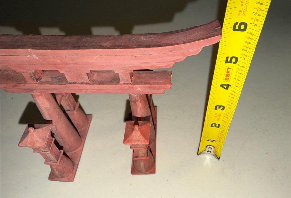 Resin Japanese Torii Gate Prop Display Aquarium Decoration - 6” Tall ...