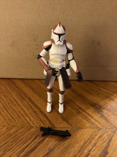 Star Wars Figure Commander Ponds Clone Wars Collection 2008 TRU Trooper ...