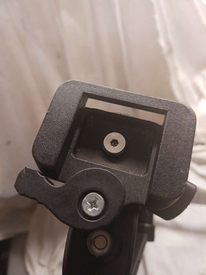 Sunpak Ultra 6000PG Camera Tripod 24" to 61" Adjustable Aluminum | eBay