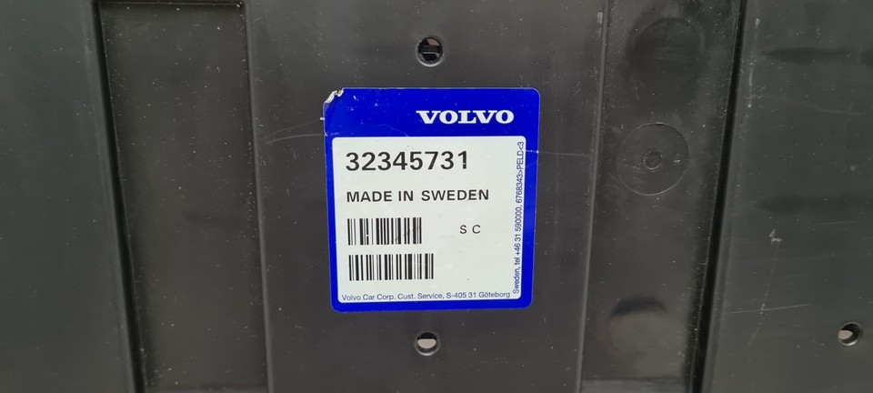 Original Volvo XC90 Unterbodenverkleidung Stoßstange Unterbodenschutz ...