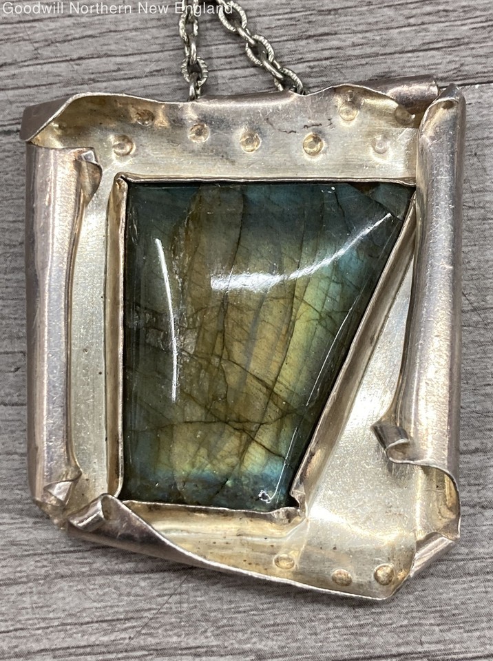 Unmarked Tests Sterling Silver Labradorite Pendant & Costume Chain ...