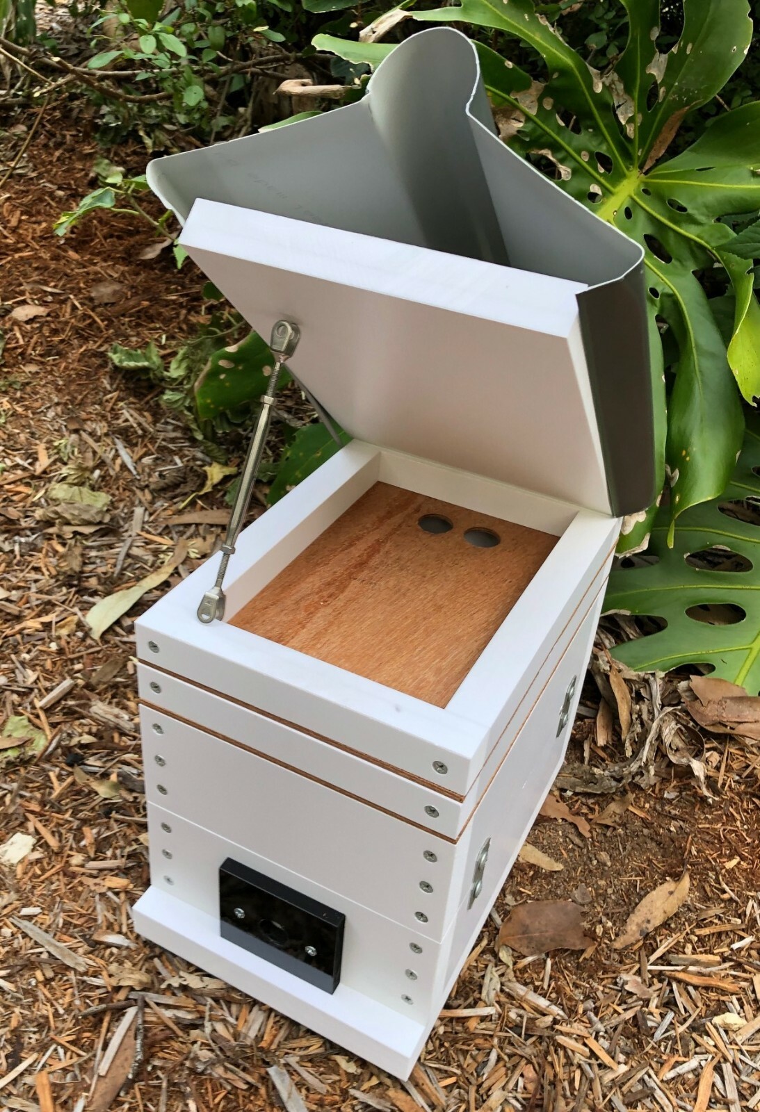 Stingless Native Bee Hive Honey Frame Design With Roof | Composite OATH ...