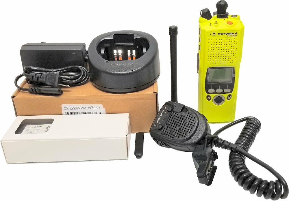 Motorola XTS5000 II VHF P25 Digital Two Way Radio UCM ADP DES SMARTzone ...
