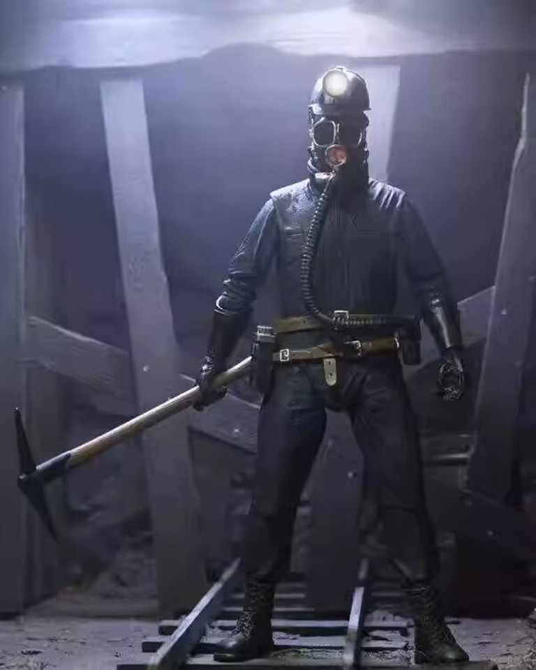 7" NECA My Bloody Valentine Ultimate Miner Horror Action Figure ...