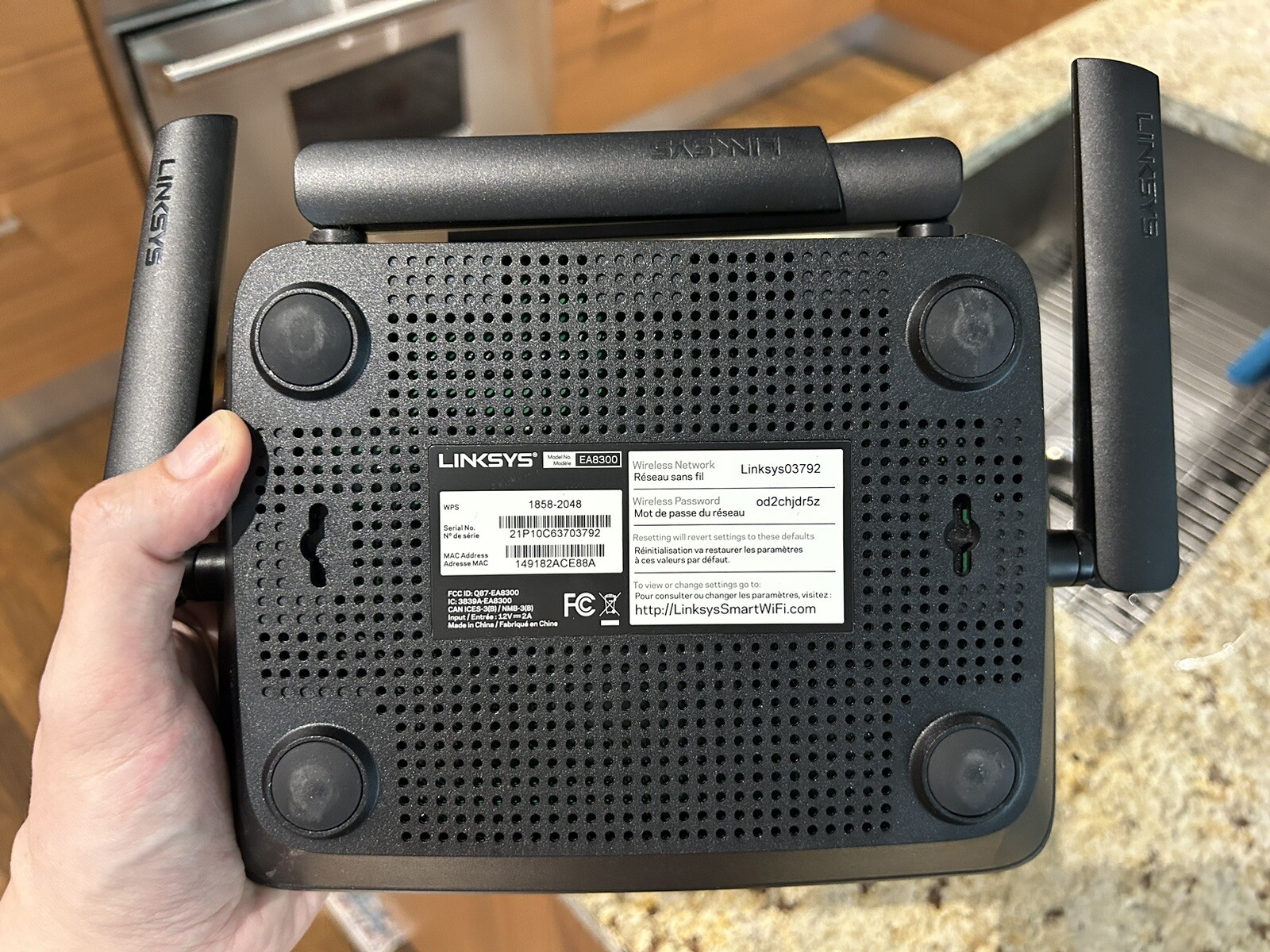 Linksys EA8300 Max-Stream Wireless AC2200 MU-MIMO TriBand WiFi Gigabit ...