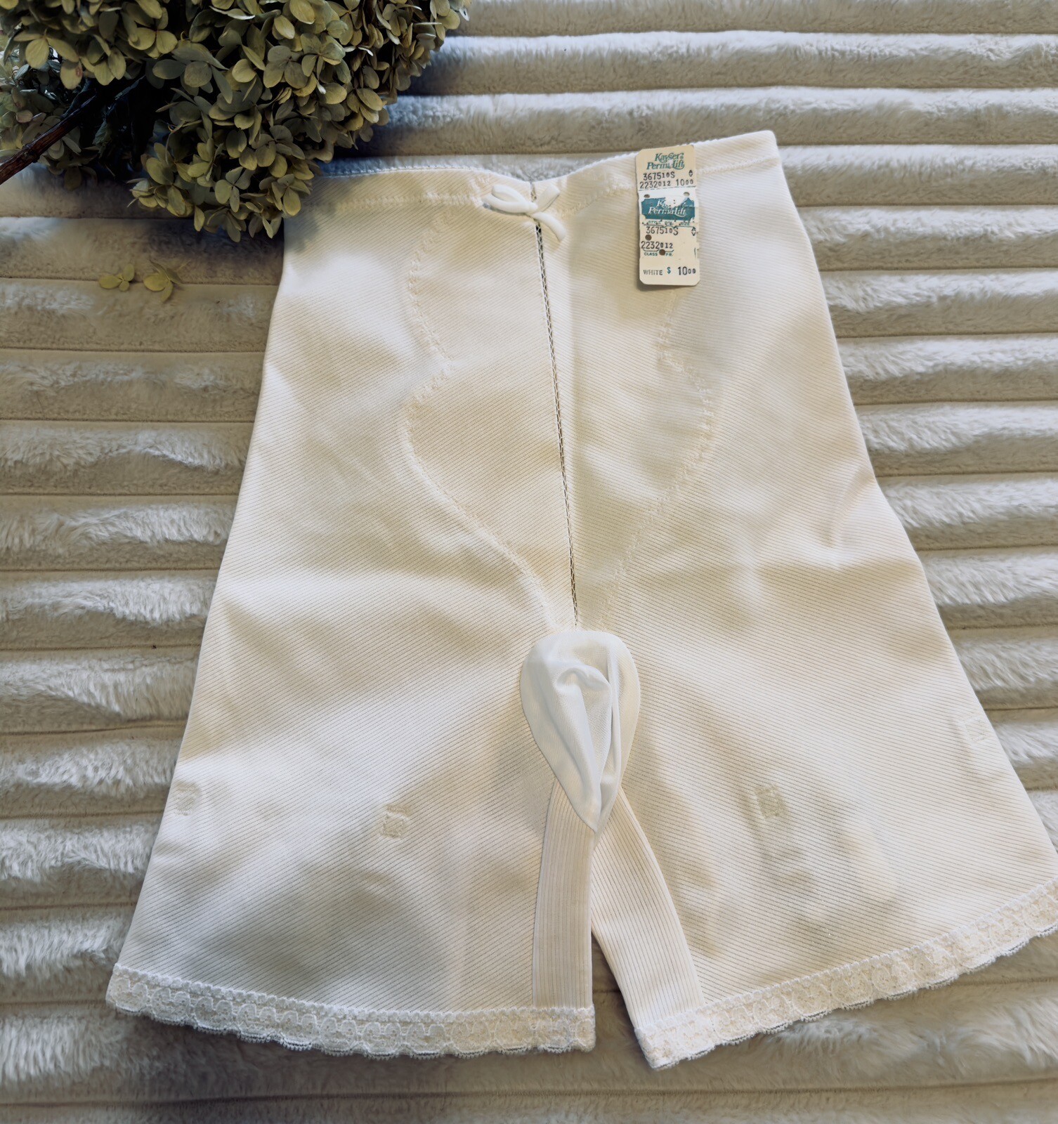 Deadstock 50s Kayser PermaLift Mesh Bottom Girdle Hid… - Gem