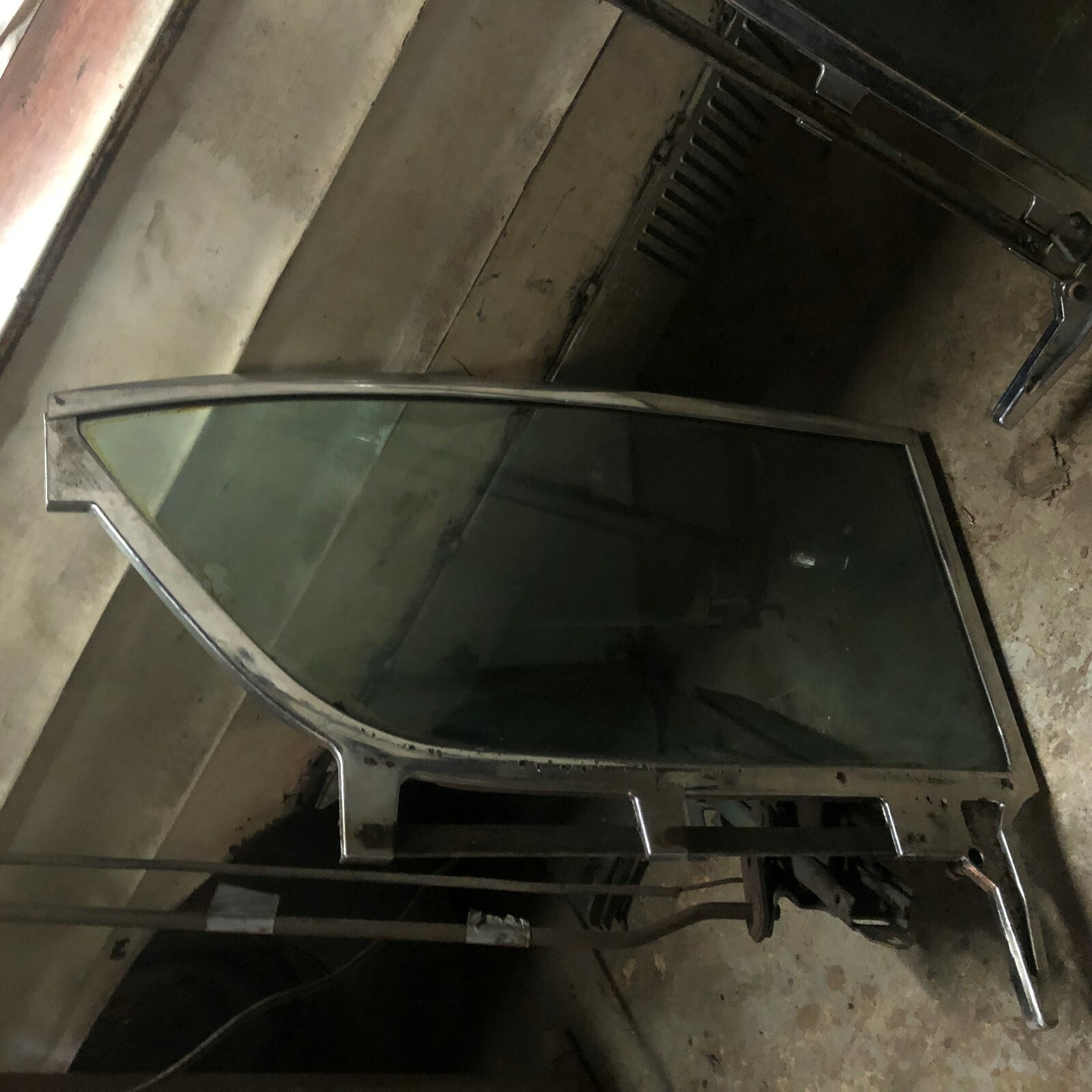 PAIR 1957 CADILLAC - BUICK SUPER/ ROADMASTER 4 DR HT REAR WINDOW FRAMES ...