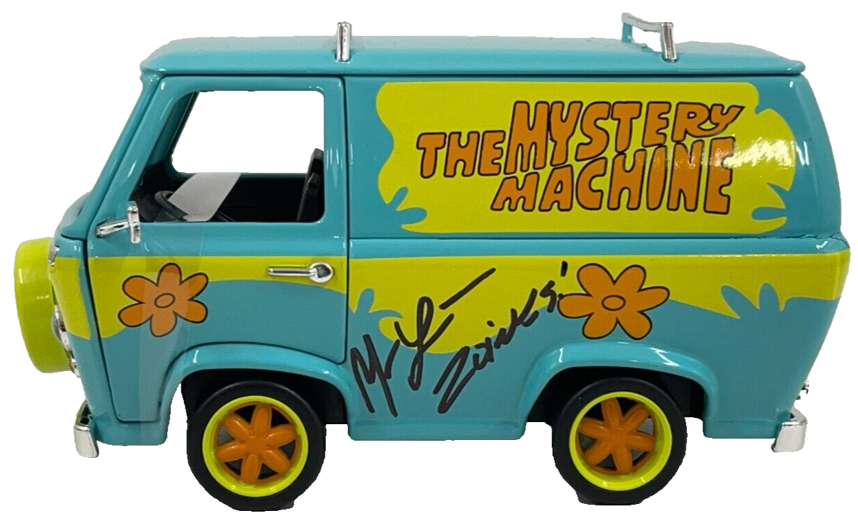 Matthew Lillard Signed Scooby-Doo 1:24 Diecast Car Autograph Beckett ...