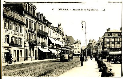 CPA - HAUT-RHIN ( 68 ) - Colmar - Avenue de la République (030) Tramway ...