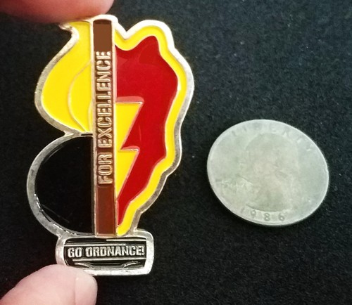 RARE 25th Infantry Division EOD Ordnance Light Fighter Hawaii US ...