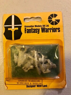 Grenadier Miniatures UK Pack Undead Warriors w/ Swords & Shields ...