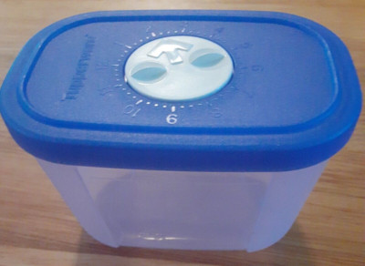 Tupperware 4161C-6 Blue Transparent Freezer Dial 9.75 oz Lid 4154C-4 ...