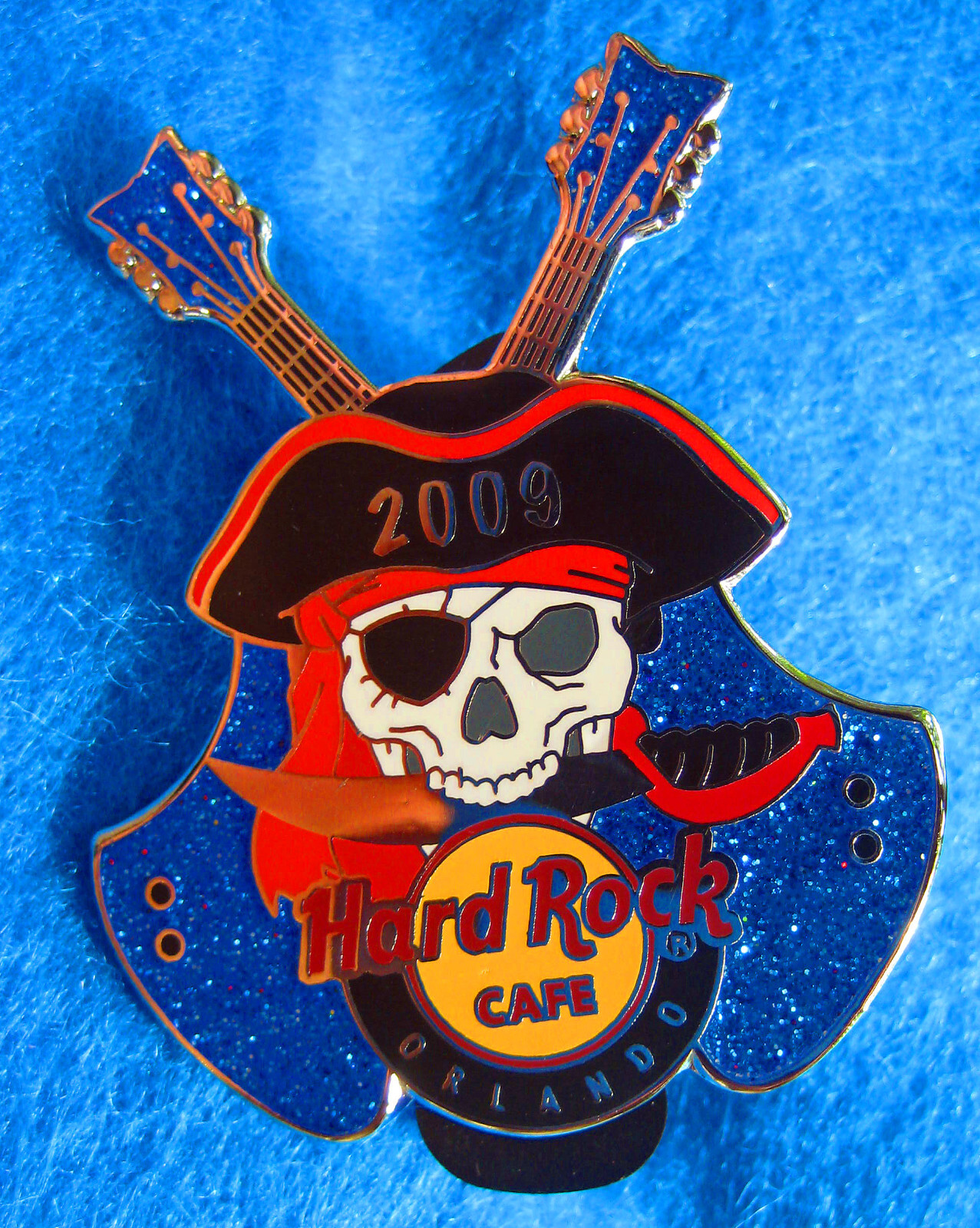 ORLANDO PIRATE SKULL & CROSS GUITARS CUTLASS SWORD 2009 Hard Rock Cafe ...