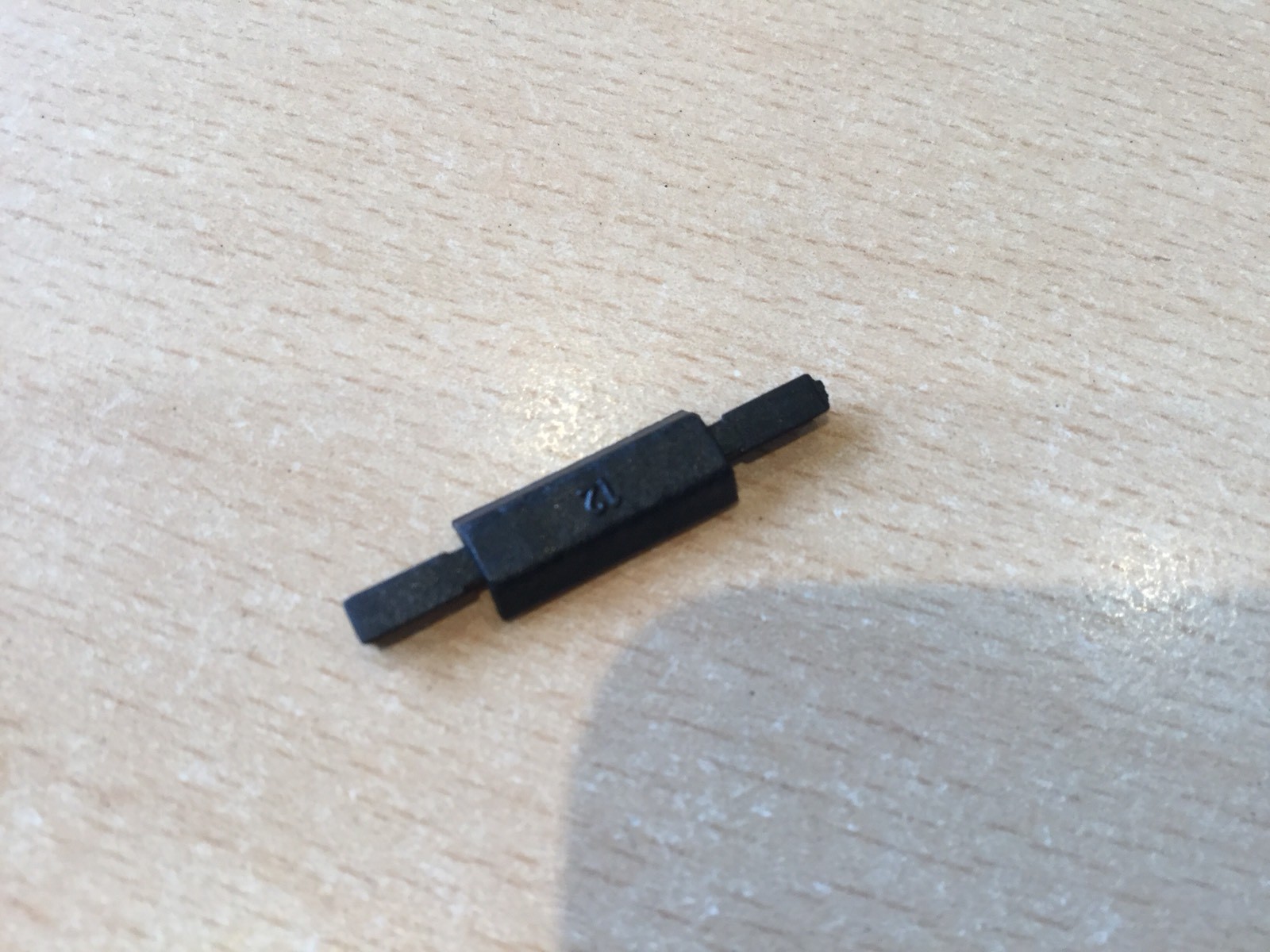 BN GENUINE VAUXHALL WINDOW FRAME MOULDING RETAINER, 13281829 | eBay UK