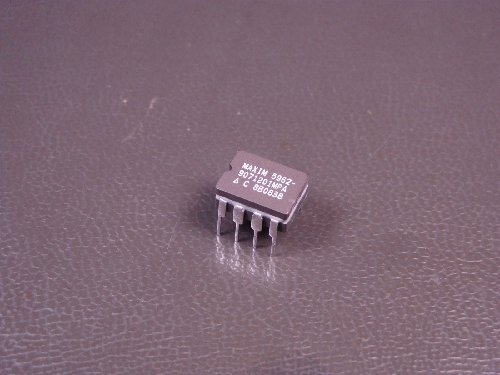 5962-9071201MPA Maxim Microprocessor Supervisory Circuit Watchdog 8 Pin ...