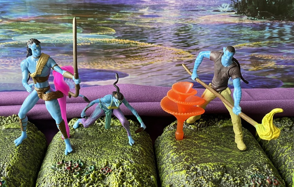 McFarlane Avatar W.O.P. Blind Box Minis - Jake w/torch, Neytiri w ...