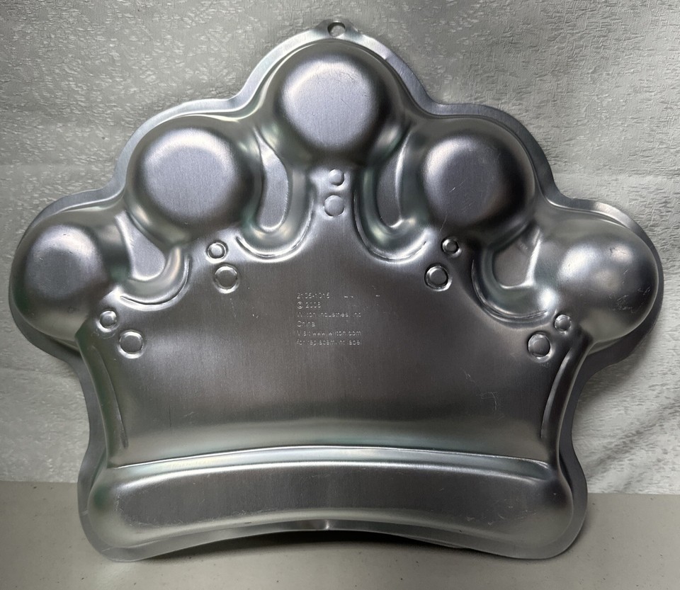 Princess Crown Cake Pan from Wilton 1015 New 70896510150| eBay
