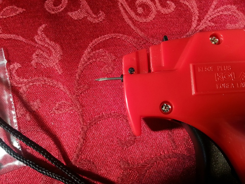 Clothing Price Tagging Tag Tagger Label 2K barb FASTENERS Set " FINE ...