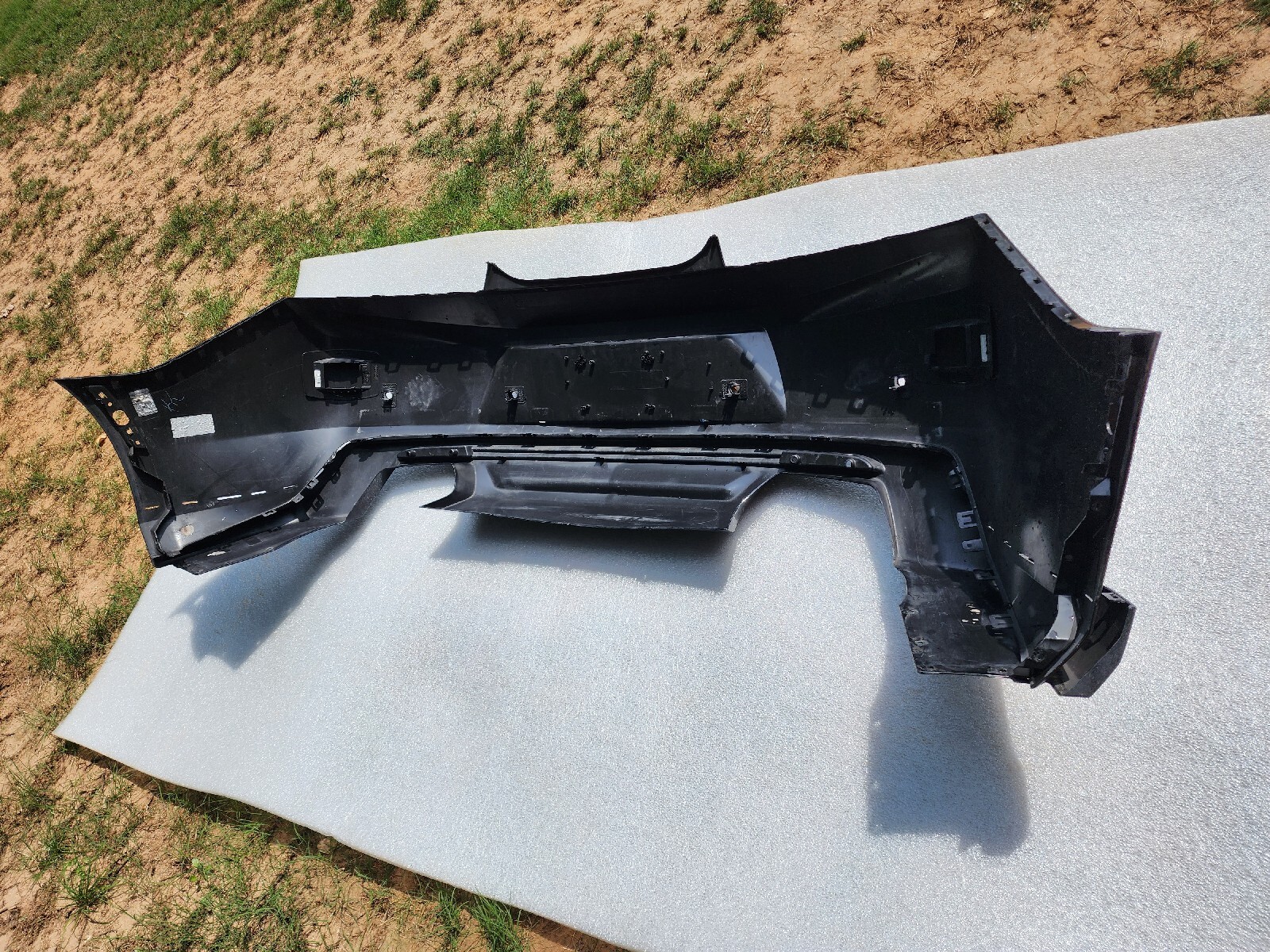 OEM 2016- 2018 Chevy Camaro RS/LT/SS/ZL1 Rear Bumper Cover NO SHIPPING ...