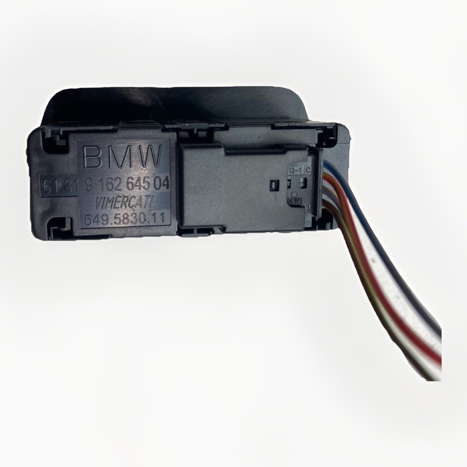 09-17 BMW F01 F02 750i 535i TRUNK DECK LID LOCK SWITCH BUTTON REAR ...