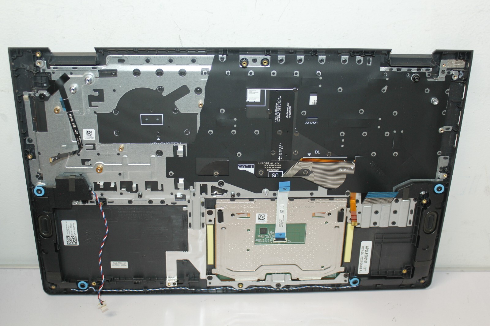 Genuine Dell Inspiron 3511 Palmrest + Laptop Bottom Case 54WVM R09DC ...