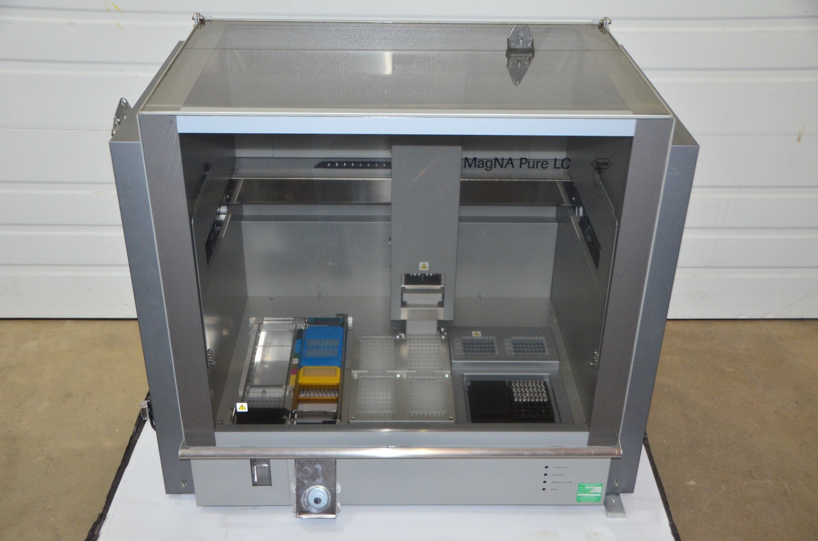 Roche Diagnostics JE379 Magna Pure LC Nucleic Acid Purifier + PC ...