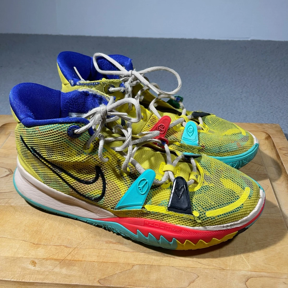 Kyrie Irving 1 Shoes Blue And Yellow