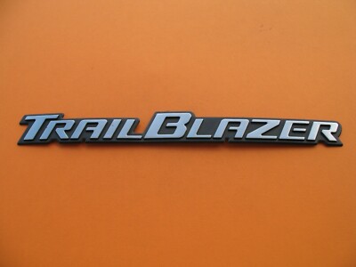 02 03 04 CHEVROLET TRAILBLAZER REAR TAIL GATE EMBLEM LOGO BADGE SIGN ...