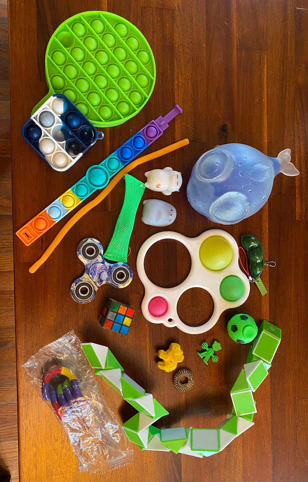 Large Squishie Fish, Pop It Bracelet, Dimple, Mochis, Fidget Spinner ...