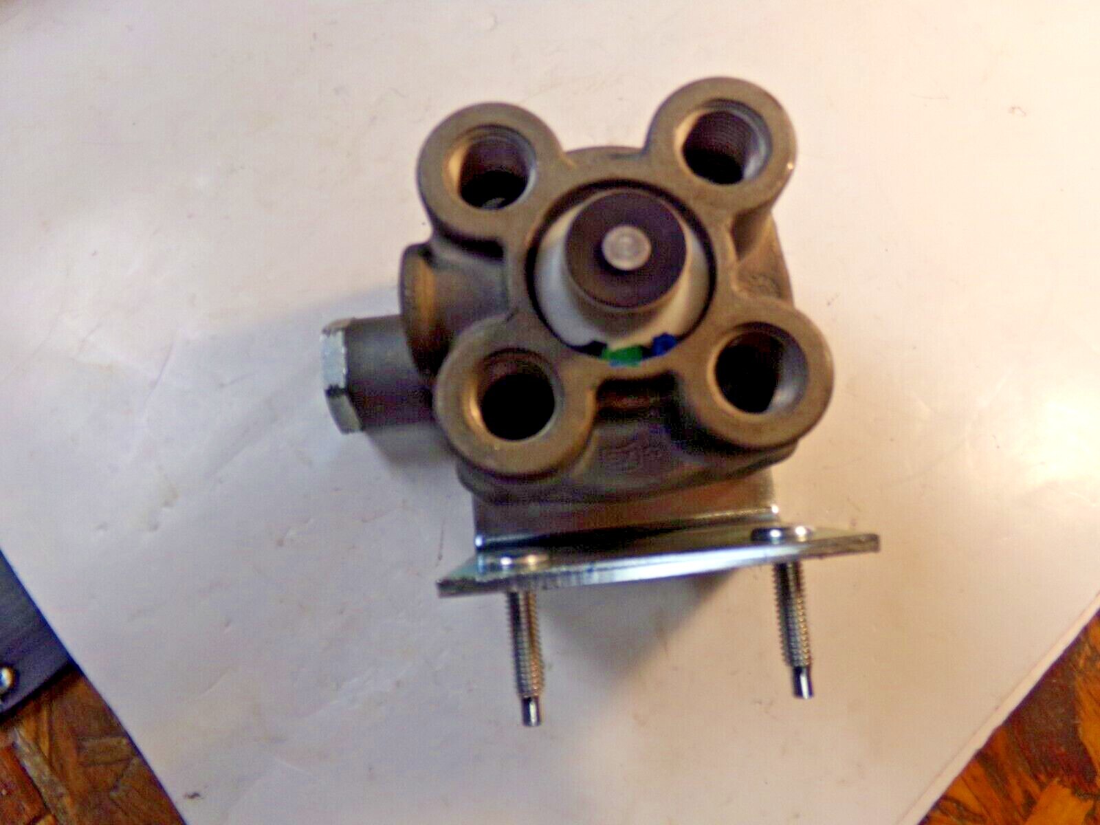 Genuine Bendix T5005181 Air Brake Valve 909762 NOS for sale online | eBay