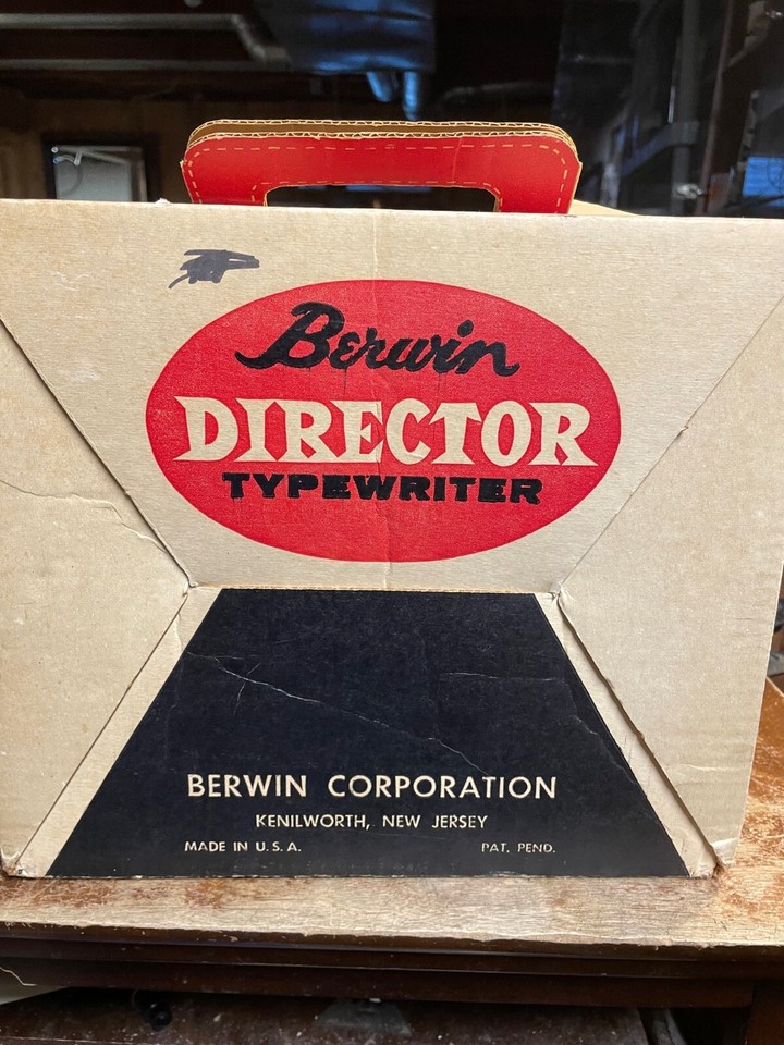 Vintage Berwin Director Typewriter Toy w/ Original Box Great Condition ...
