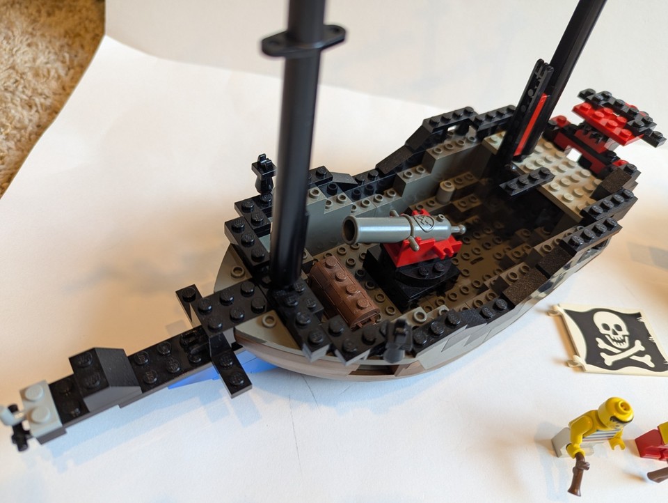 Bulk Lot LEGO Pirates Renegade Runner Caribbean Clipper Assorted SEE ...