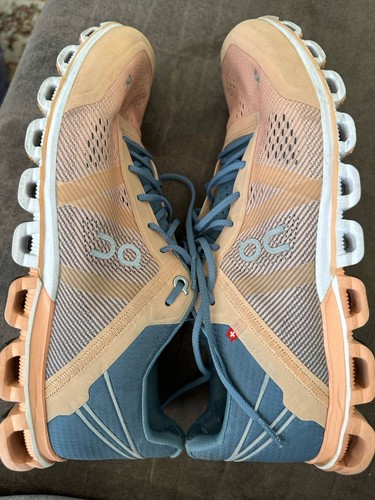 ON Running Cloudflow Sneaker Shoes Peach/Grey WomenSz 9W On Cloud SWISS ...